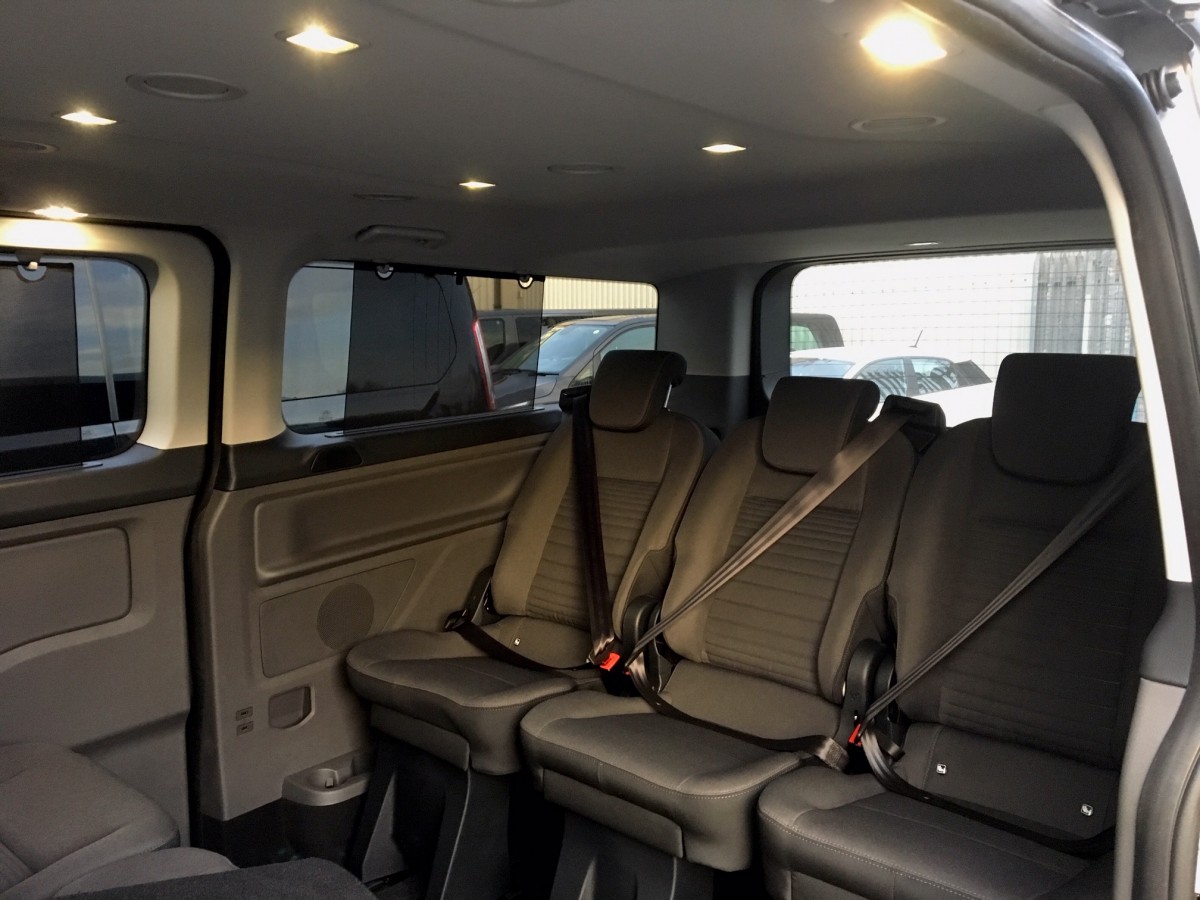 9 Seater Vehicle Services East London | Comfortable Group Travel